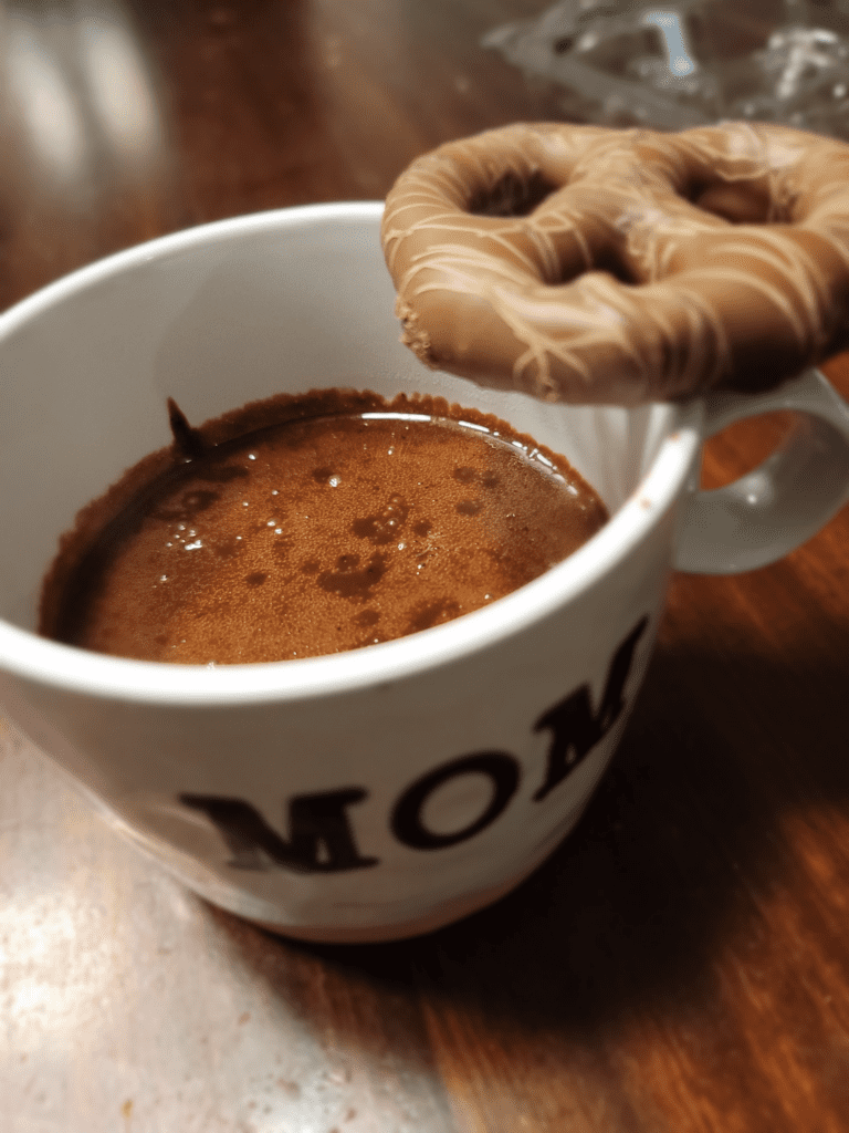 Chef Gina Prepares Us For Valentine’s Day With Decadent Drinks